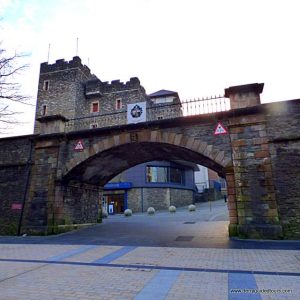A Guided Tour Of Derry With An American Twist