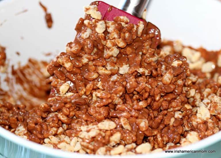 Irish Rice Krispie Buns | Irish American Mom