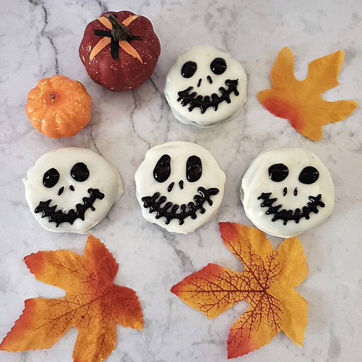 Skeleton Face Cookies For Halloween | Irish American Mom