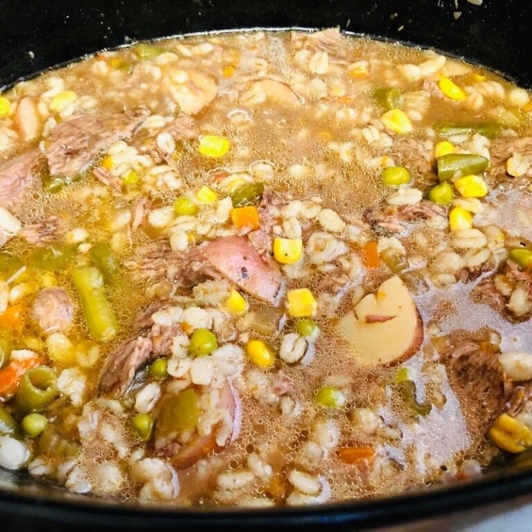 Deliciously Hearty Beef Barley Stew
