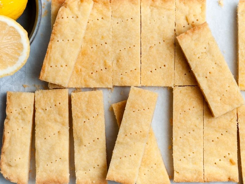 Tender Melt In Your Mouth Lemon Shortbread Bars