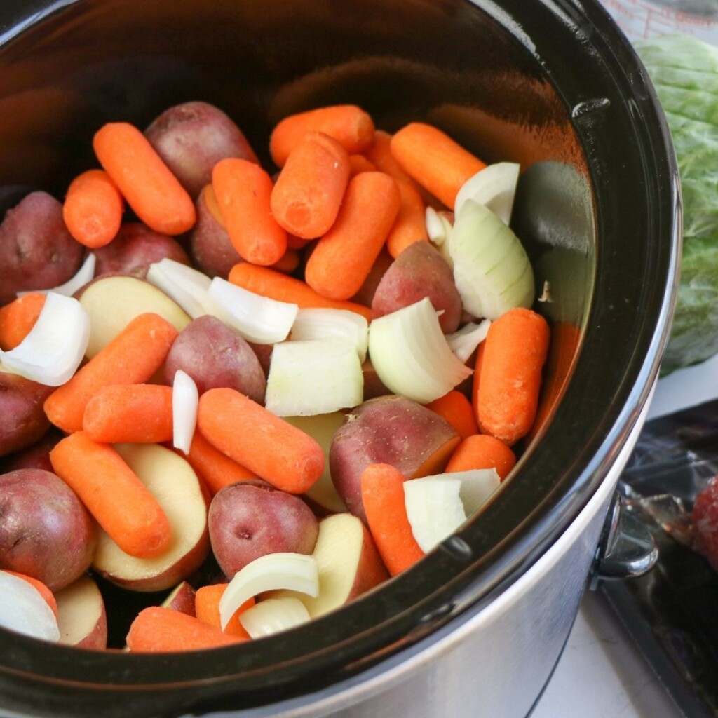 Easy Slow Cooker Corned Beef and Cabbage