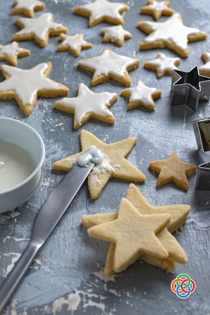 How To Make Delicious Festive Shortbread Star Cookies