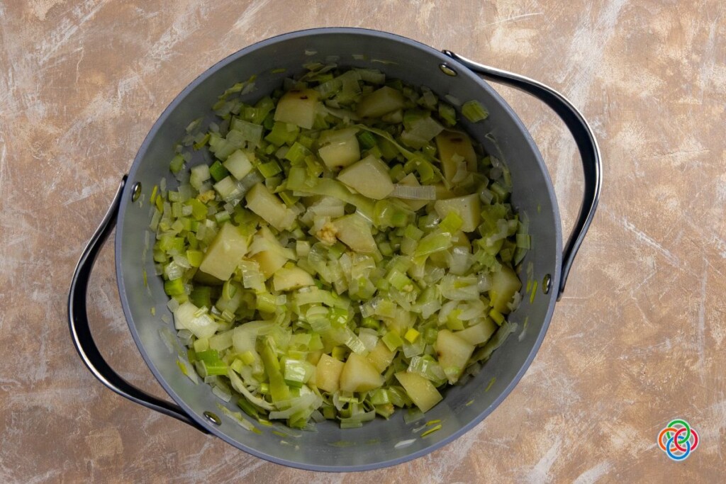 How To Make Irish Style Cream of Celery Soup