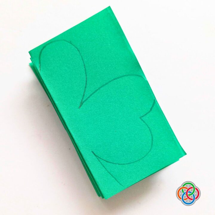 DIY Shamrock Pop-up Card for Saint Patrick's Day Greetings | Irish ...
